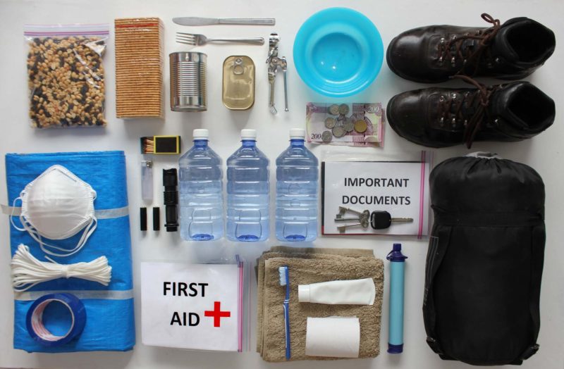 Be Prepared: How to Make a California Earthquake Emergency Kit ...